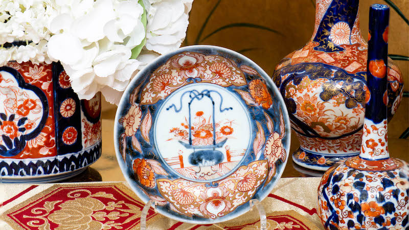 Unique Gifts in Hong Kong - Antique Wine Decanters & Porcelain